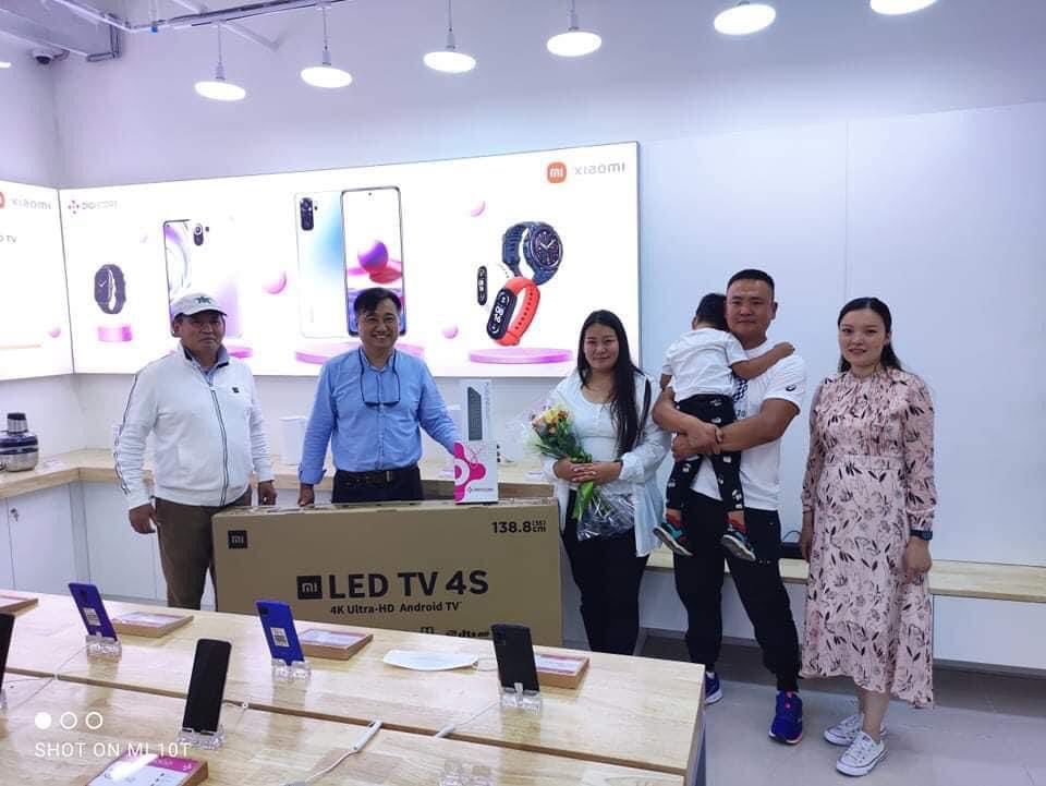 Гавьяат тамирчин М Анхцэцэгт телевиз бэлэглэв