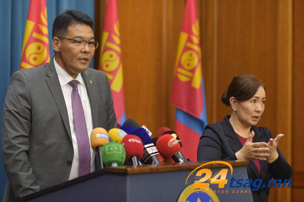 С Энхболд Хөгжлийн бэрхшээлтэй хүүхдүүдийн уналт таталтын эмийг төрөөс