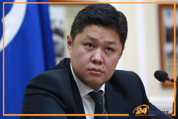 Монголбанкны тэргүүн дэд ерөнхийлөгч Г Дөлгөөний яллагдагчаар татагдсан