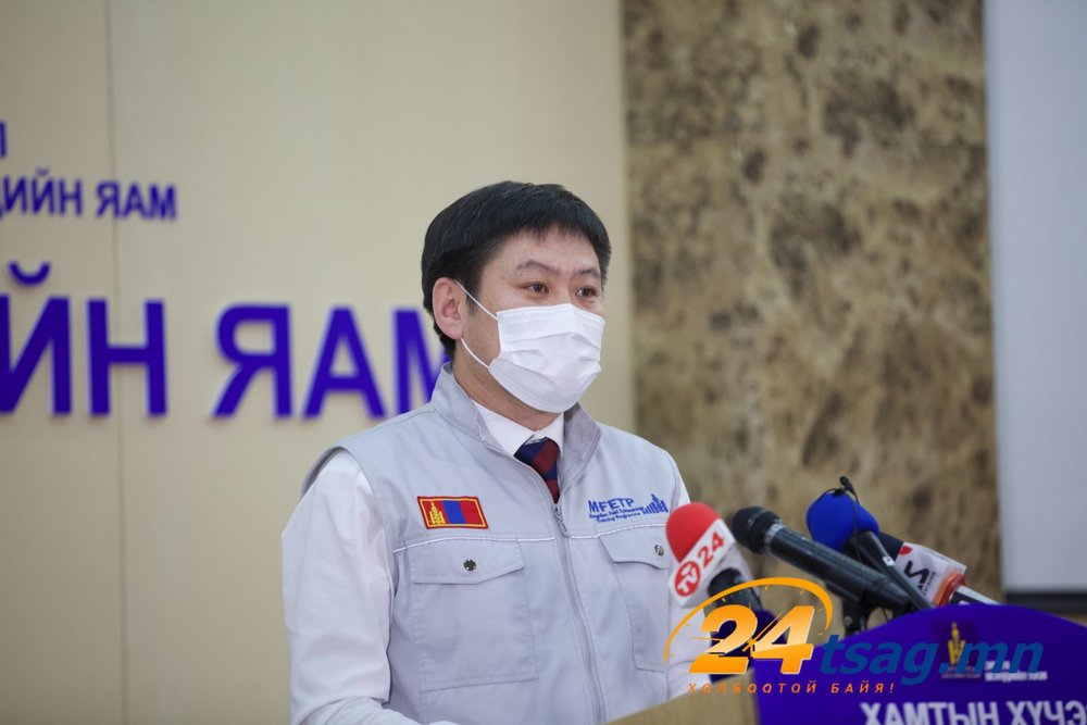 Д Баярболд Эрт илрүүлгээр хортой болон хоргүй хавдрын 2700 сэжигтэй