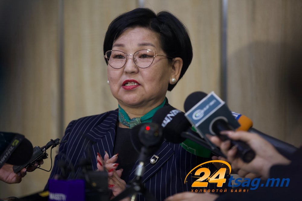 С Батдөлийг сулласан гэх ташаа мэдээлэл олон нийтийг талцуулж шүүгчийн нэр хүндэд халдсан