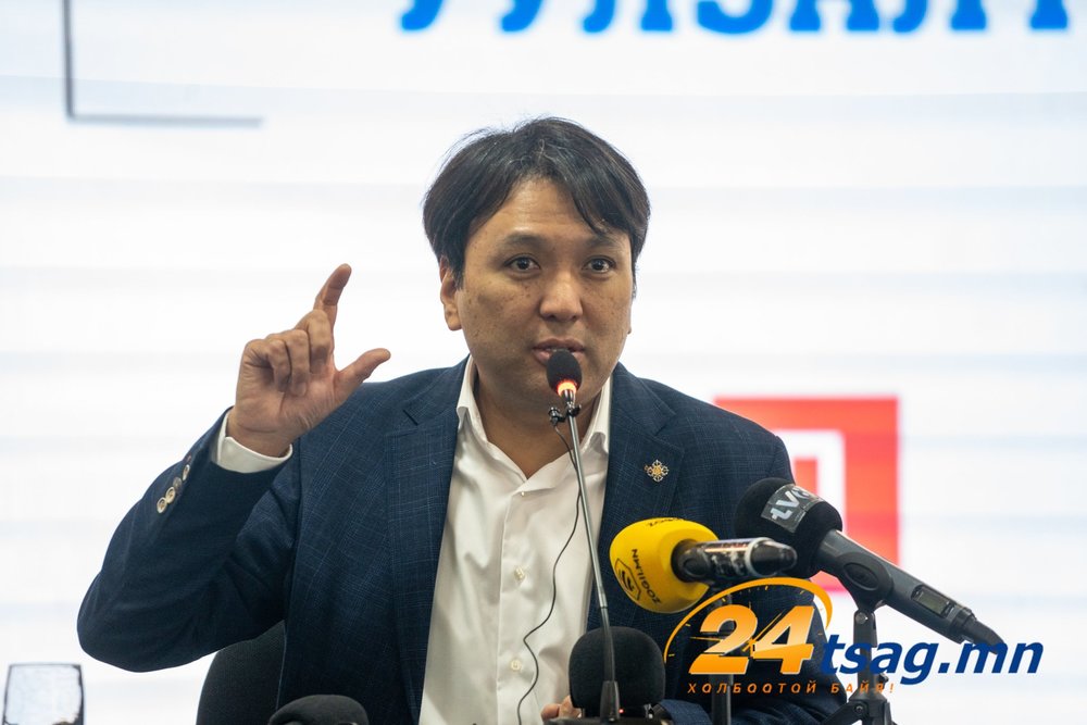 Т Доржханд Том эрх мэдэл Ерөнхий сайдад биш Ерөнхийлөгч нарт байсан байна
