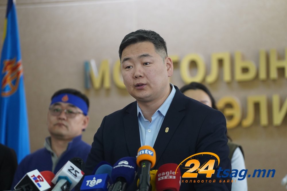 С Эрдэнэбат Хөдөлмөрийн хөлсний доод хэмжээг 880 мянган төгрөг болгох