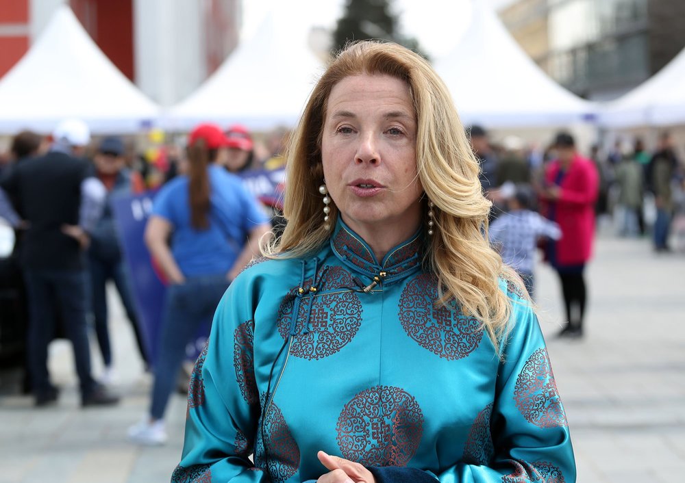 Аксель Никэйз: Монголд 150 сая еврогийн төсөл хөтөлбөр хэрэгжүүлж байна