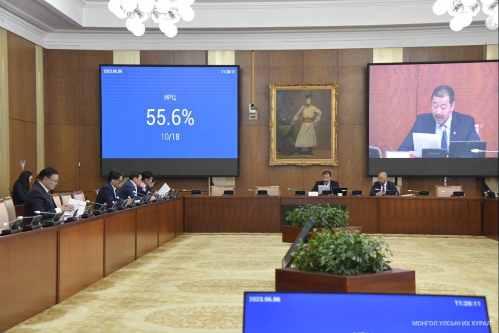 ЭЗБХ Иргэний нисэхийн тухай хуулийн шинэчилсэн найруулгын төслийг хэлэлцэхийг дэмжлээ