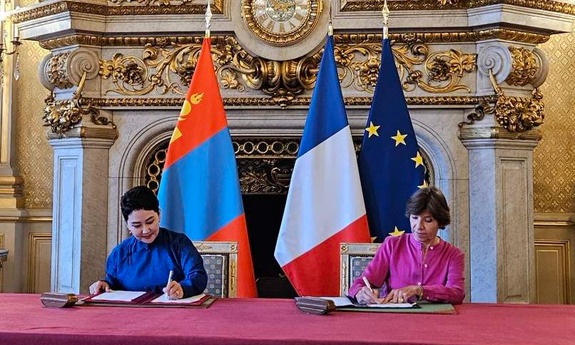 Монгол Улсын Ерөнхийлөгчийн айлчлалын хүрээнд хамтын ажиллагааны баримт бичигт гарын үсэг зурав