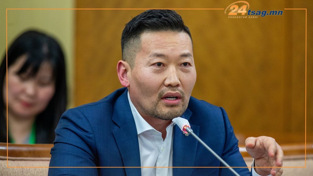 Х Ганхуяг Засгийн газрын гишүүд УИХ ын хэлэлцүүлгийг дандаа бужигнуулдаг