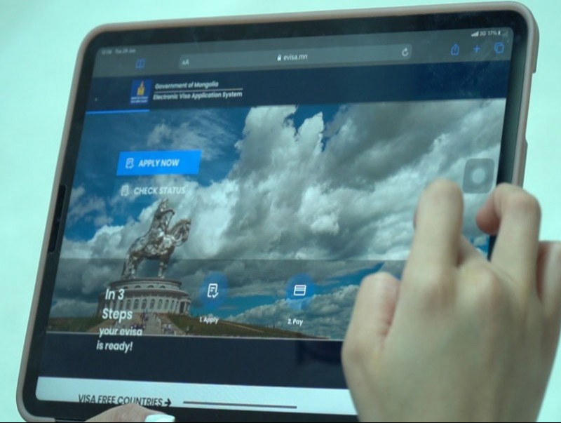 Наймдугаар сард 34 улсын 11866 гадаадын иргэнд цахим виз олгожээ