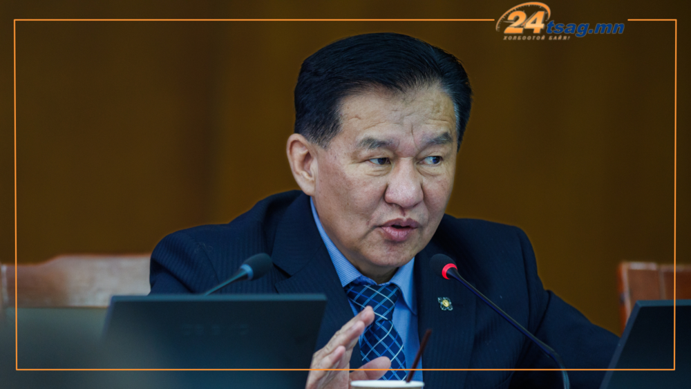 Ц Даваасүрэн 34 жилийн түүхэнд байгаагүй хүнд байдалд орчихлоо л доо