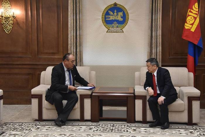 Ашигт малтмалын тухай хуульд нэмэлт өөрчлөлт оруулах тухай хуулийн төслийг өргөн мэдүүлэв