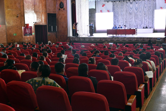 Үндсэн хуульд өөрчлөлт оруулах тухай хэлэлцүүлэг Баянхонгор аймагт болов