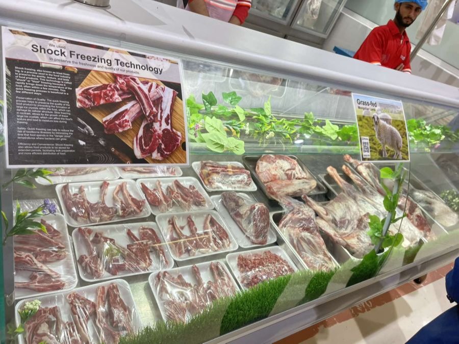 Монгол хонины махыг Дубай хотын хүнсний худалдааны төвд борлуулж байна
