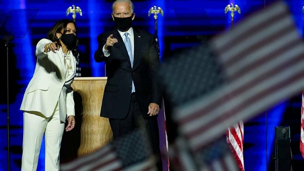 Жо Байден Камала Харрис хоёрыг Оны хүн ээр шалгарууллаа