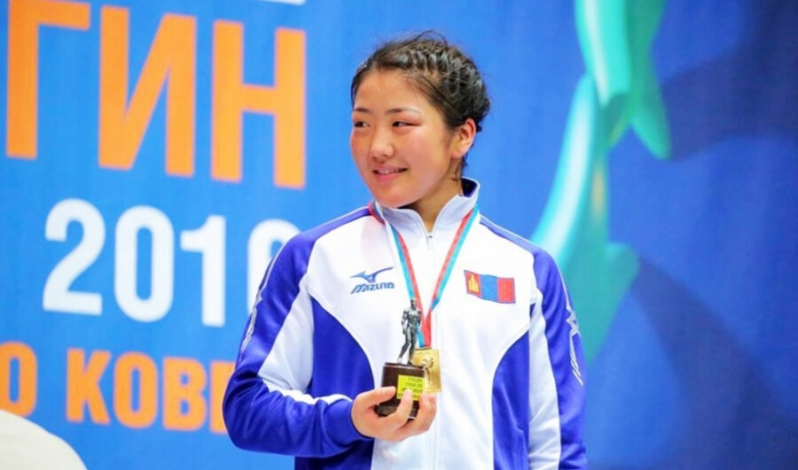 П Орхоны барилдах эрхийг 4 жилээр хасжээ