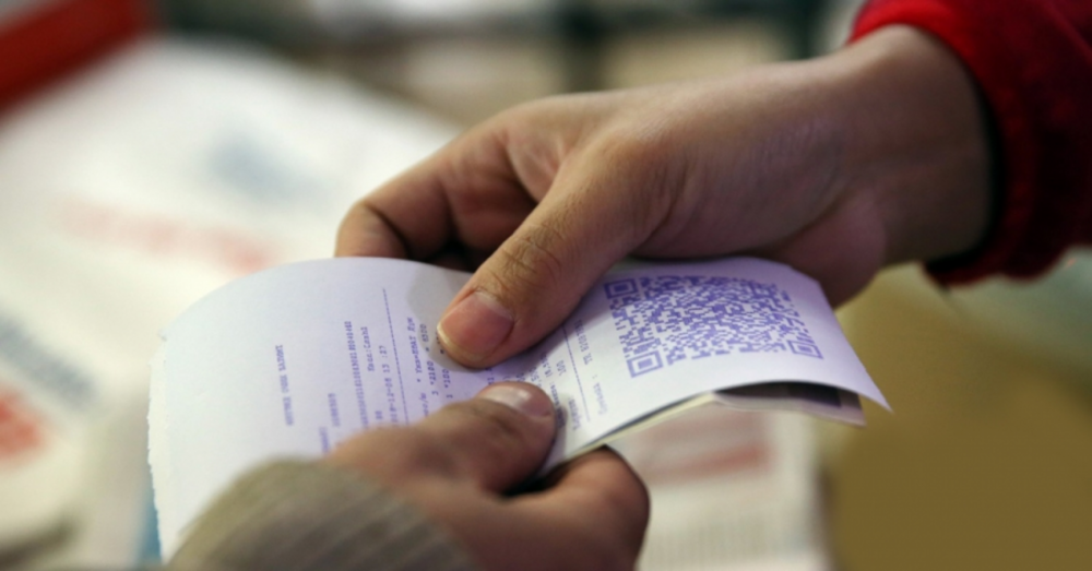 Оюутнуудын үйлчлүүлдэг бүх газрууд И баримт өгдөг болно