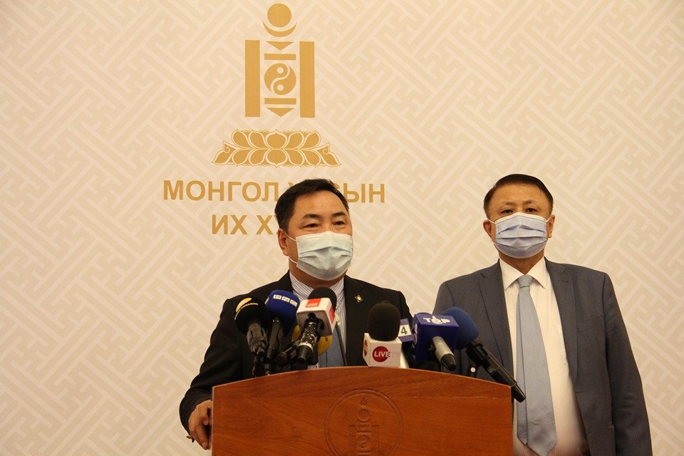 Зөрчлийн хуулиар торгуулсан иргэдэд өршөөл үзүүлэх хуулийн төсөл өргөн