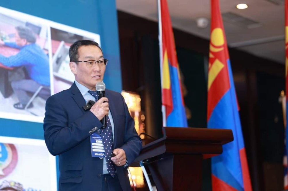 Х Тэмүүжин Иргэнээ эрүүдэн шүүх сандалыг татварынх нь мөнгөөр худалдаж