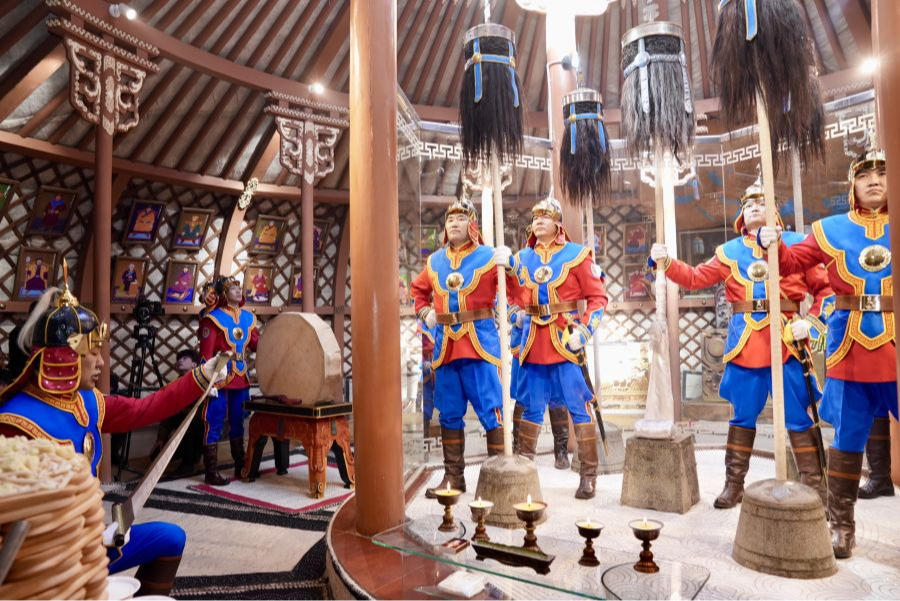 Бүх цэргийн Их хар сүлдийг цагаалах ёслол боллоо