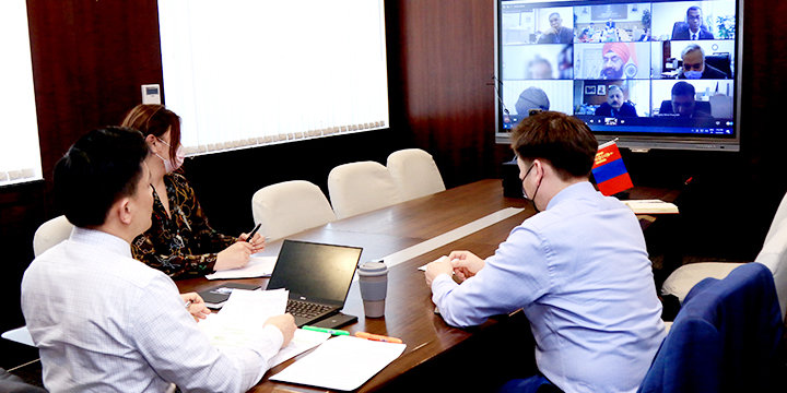 Монгол Энэтхэгийн тал газрын тосны үйлдвэр коксжих нүүрсний худалдааны талаар хэлэлцэв