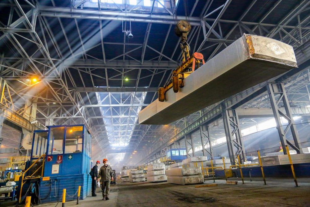 Орост металын экспортод түр хугацааны татвар ногдуулж эхлэв