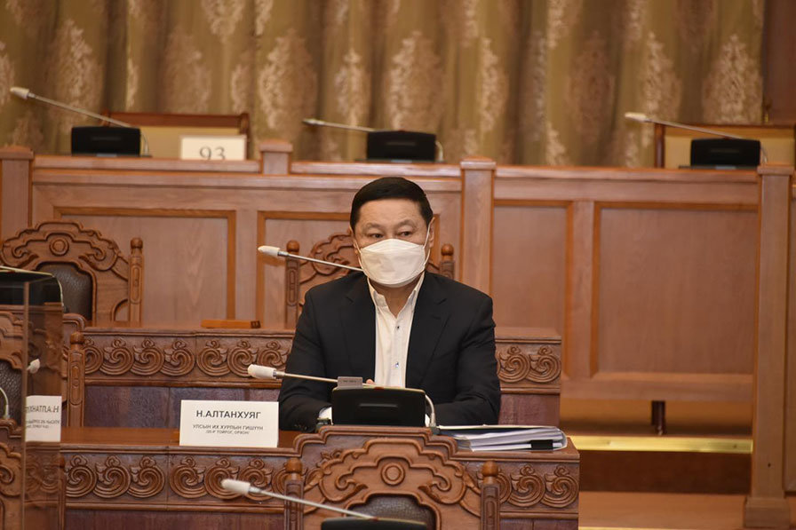 Ерөнхий сайд асан гишүүд “асуудал” д Н Алтанхуяг шиг хандах ёстой юм