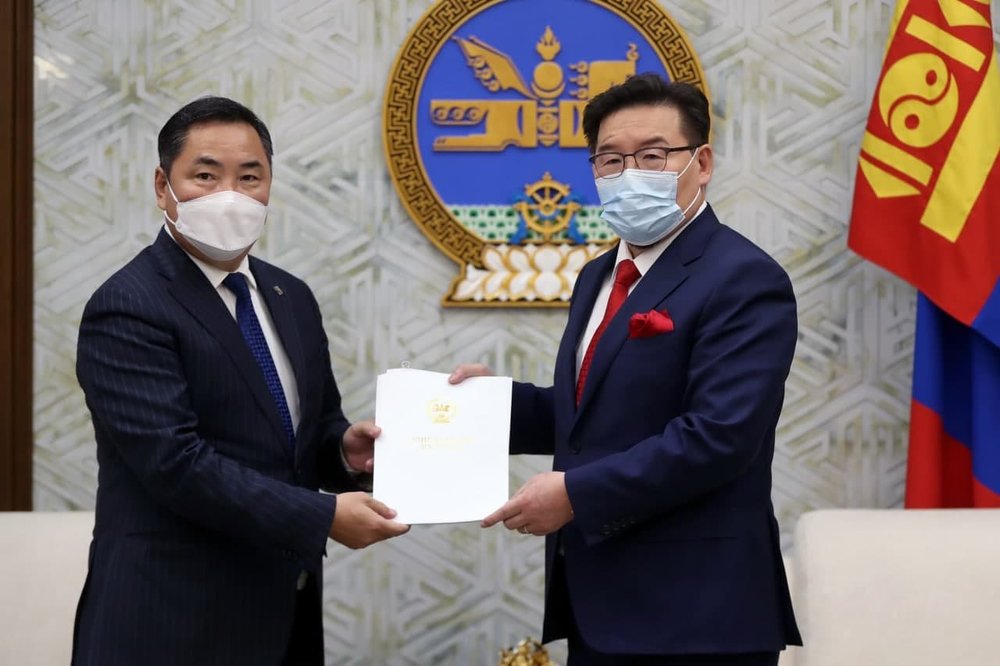 УИХ ын гишүүн Б Пүрэвдорж тэтгэврийн насыг таван жилээр тогтоох хуулийн төсөл өргөн барилаа