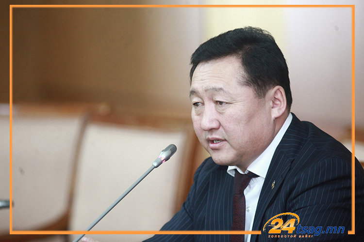 Д.Тогтохсүрэн: МАН-ын бүлгийн хуралдаан дээр УИХ-ын дарга англи хэлийг ...