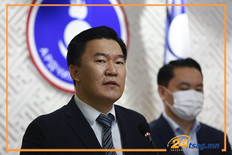 М.Тулгат: Ардчилалд аюул учирч байгаа нөхцөл байдалд Ардчилсан нам ...