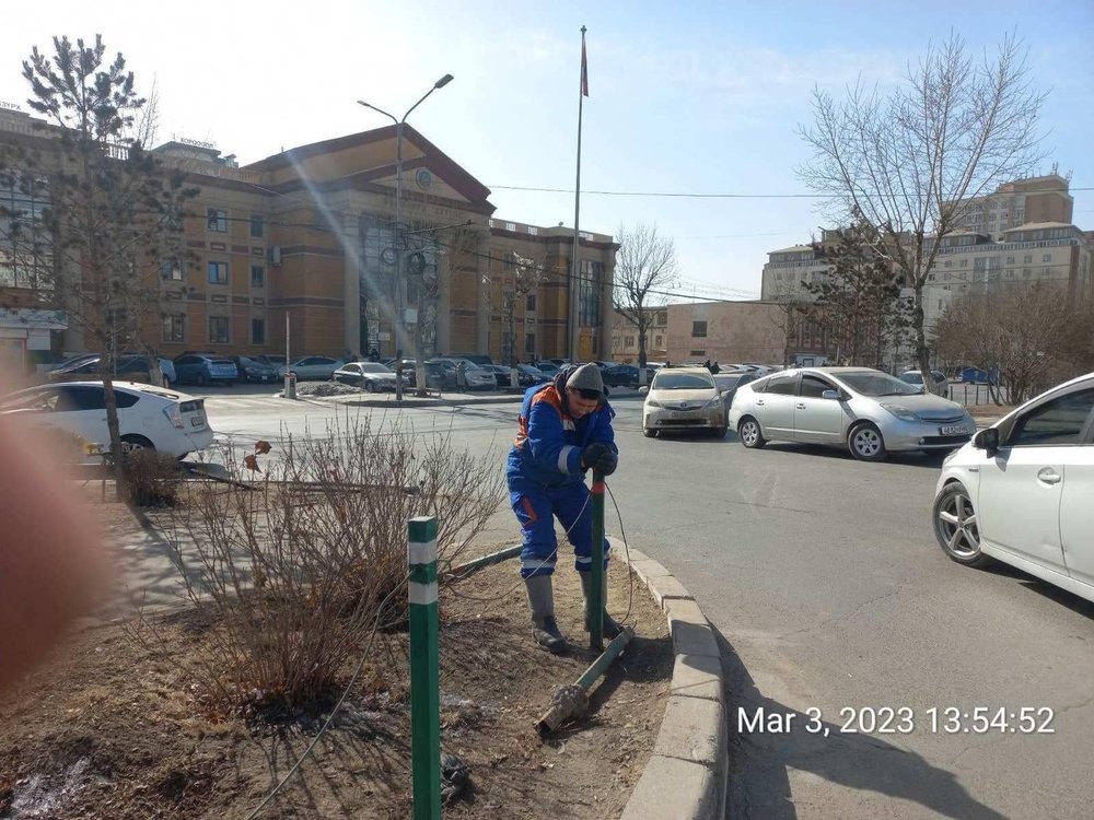 Ногоон байгууламжийн хайс, хашлагыг засварлаж эхэллээ