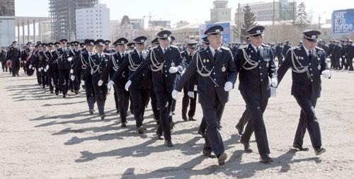 Цагдаагийн алба хаагч нар өндөржүүлсэн байдлын нэгдүгээр зэрэглэлд ...