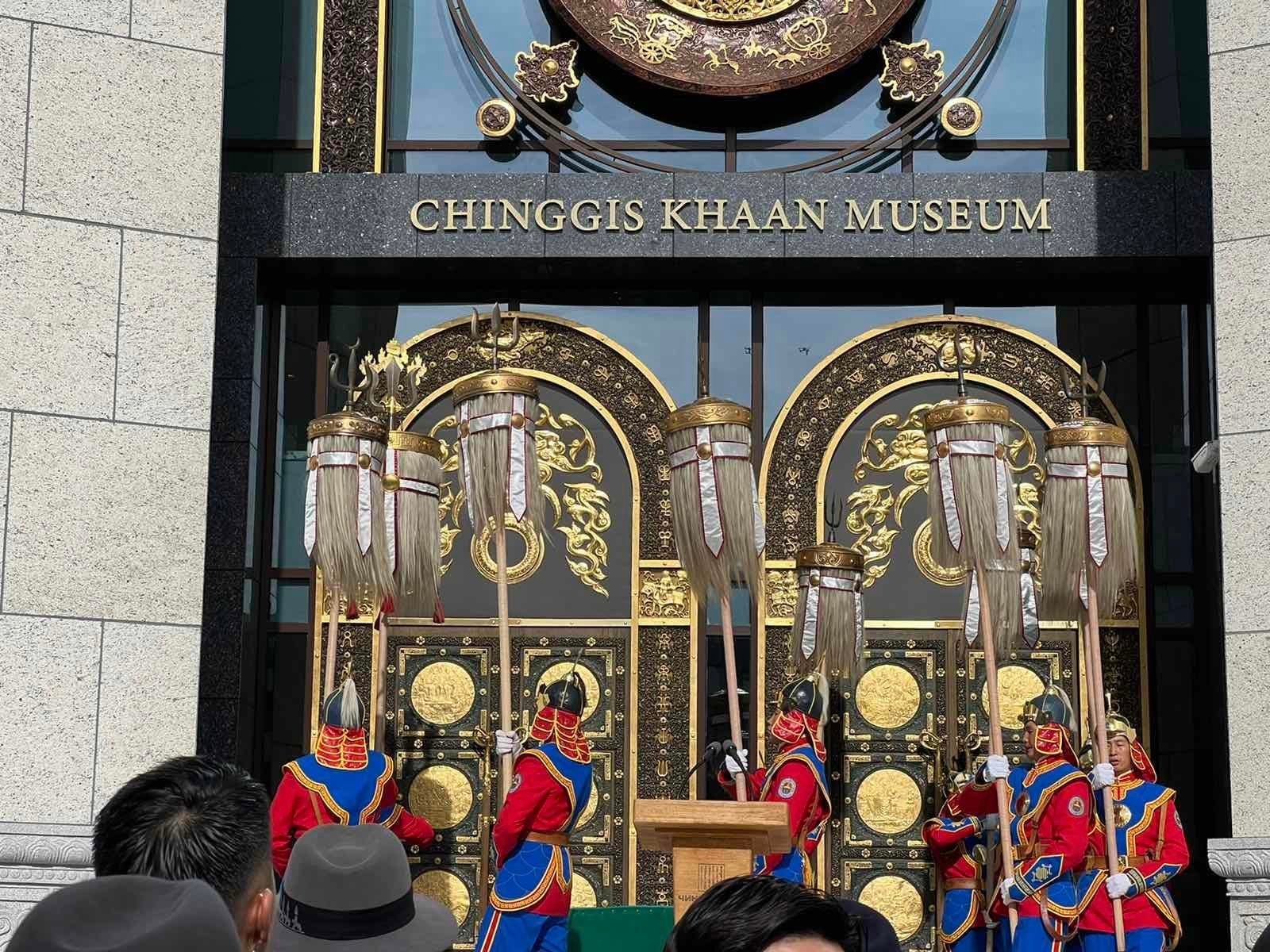 Чингис хаан музей нээлтээ хийлээ.