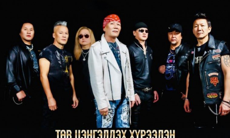 Наадмын үдшийн шоуны 2-р хэсэгт "Хурд" хамтлаг бүтэн тоглоно