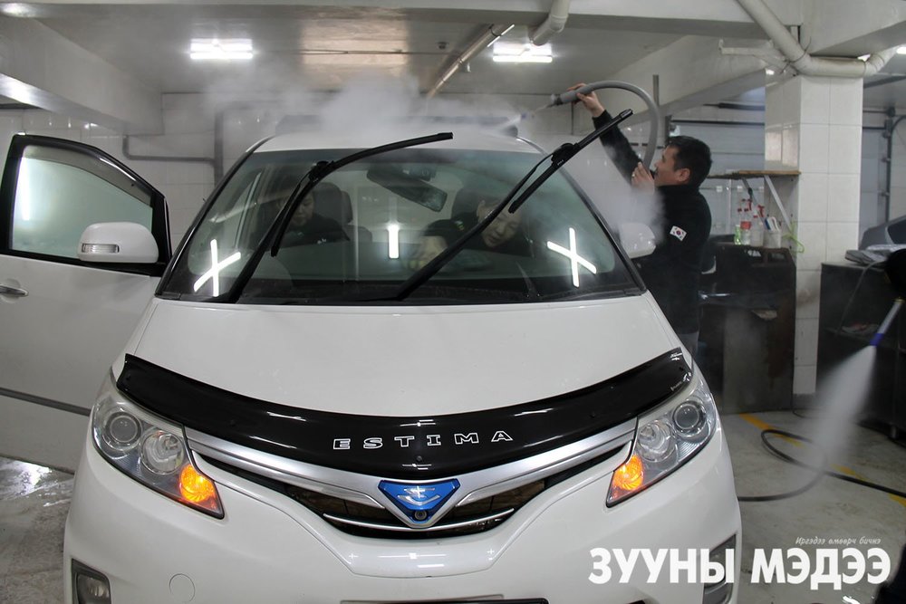 Фото: "Clean boy" авто угаалга