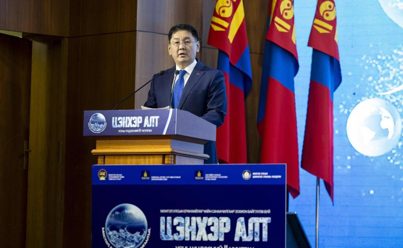 ‘Blue Gold’ program focuses on glacier and ice formation protection