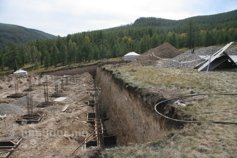 Disastrous ‘hole’ to destroy Bogd Khaan Mountain
