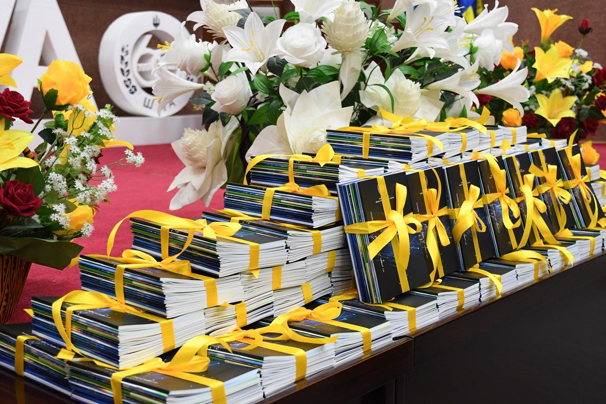 Танин мэдэхүйн цуврал номын нээлт боллоо