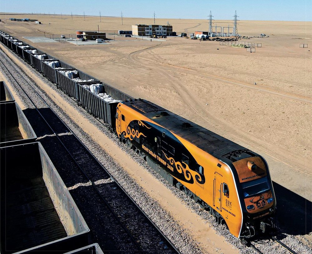 Төмөр замын суурь бүтцүүдийг харилцан ашиглаж тээвэрлэлт хийх анхны