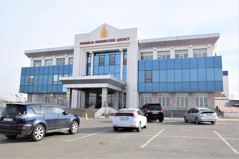 Хөрөнгө оруулагч 350 гадаадын иргэний зөвшөөрлийг сунгажээ