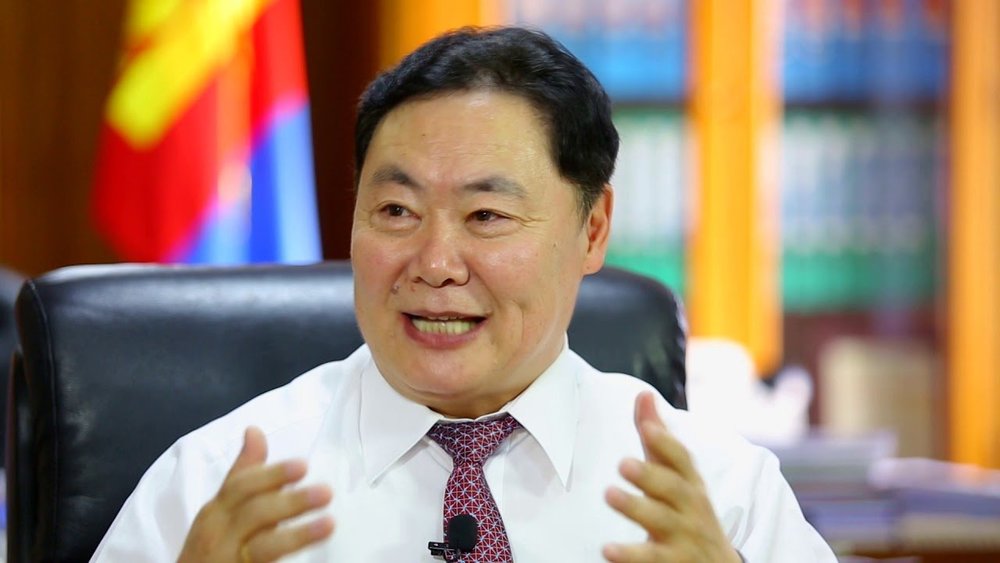 Б Эрдэнэбатын хэргийг прокурорт буцаалаа