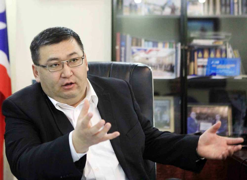 Ц Туваан АН ын өмнөх даргад биш шинэ даргад тамгаа хүлээлгэж өгнө