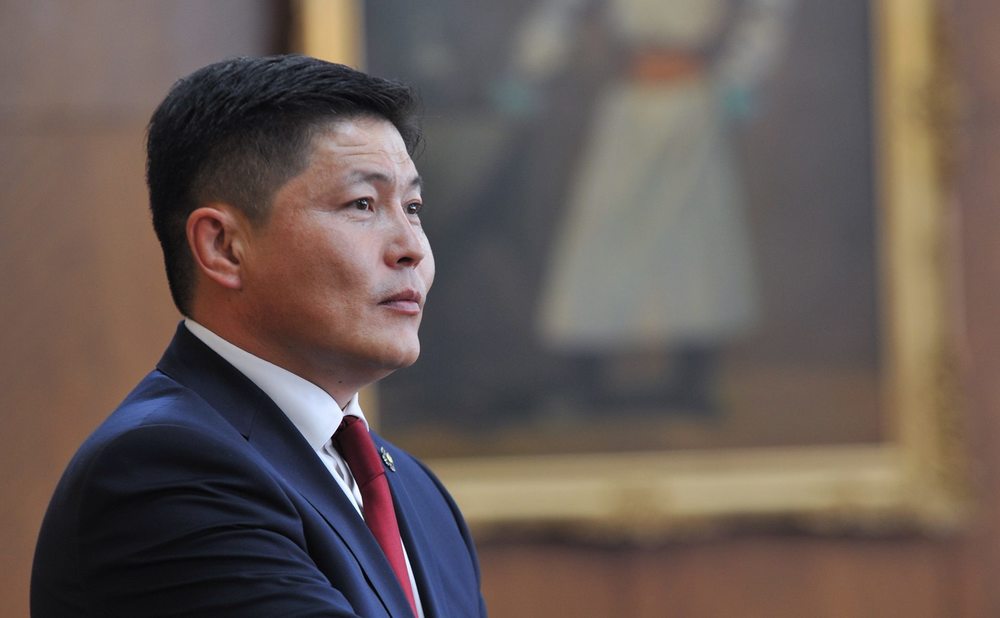 Х Нямбаатар Иргэд газраа улсаас үнэгүй авчихаад чөлөөл гэхээр 600 сая төгрөг нэхэж байна