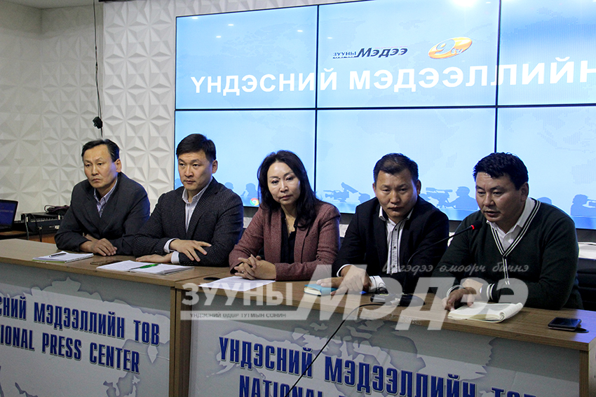 Н Уламбаяр Албан тушаалтнуудын суудал хэдэн хүний амь настай тэнцэх вэ